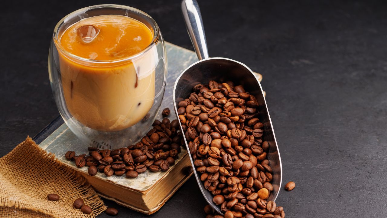 Café Colombiano: Estrategias en Mercado Competitivo | Datos 2025