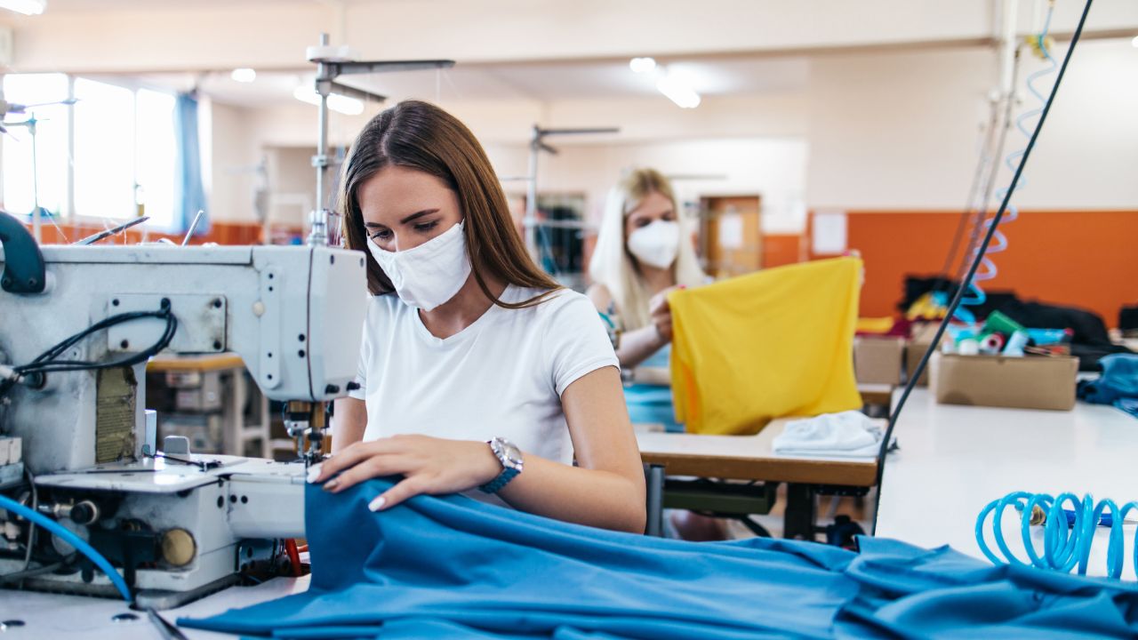 Las 7 Mejores Marcas de Textiles Colombianas | Líderes del Mercado Global